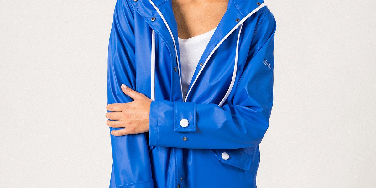 ST GAIA - Waterproof Rain Jacket with Hood for Women (MER BLUE) – Saint James USA